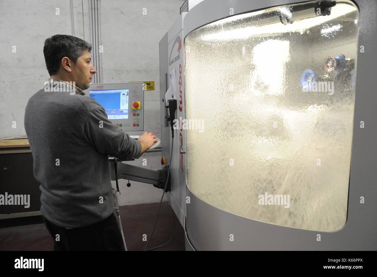 handicraft workshop for tool sharpening and high precision mechanics ...