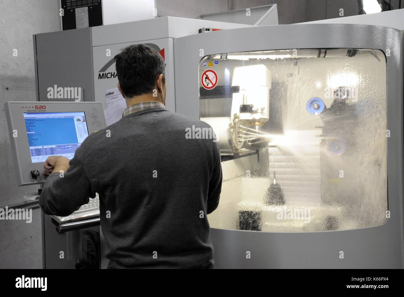 handicraft workshop for tool sharpening and high precision mechanics ...