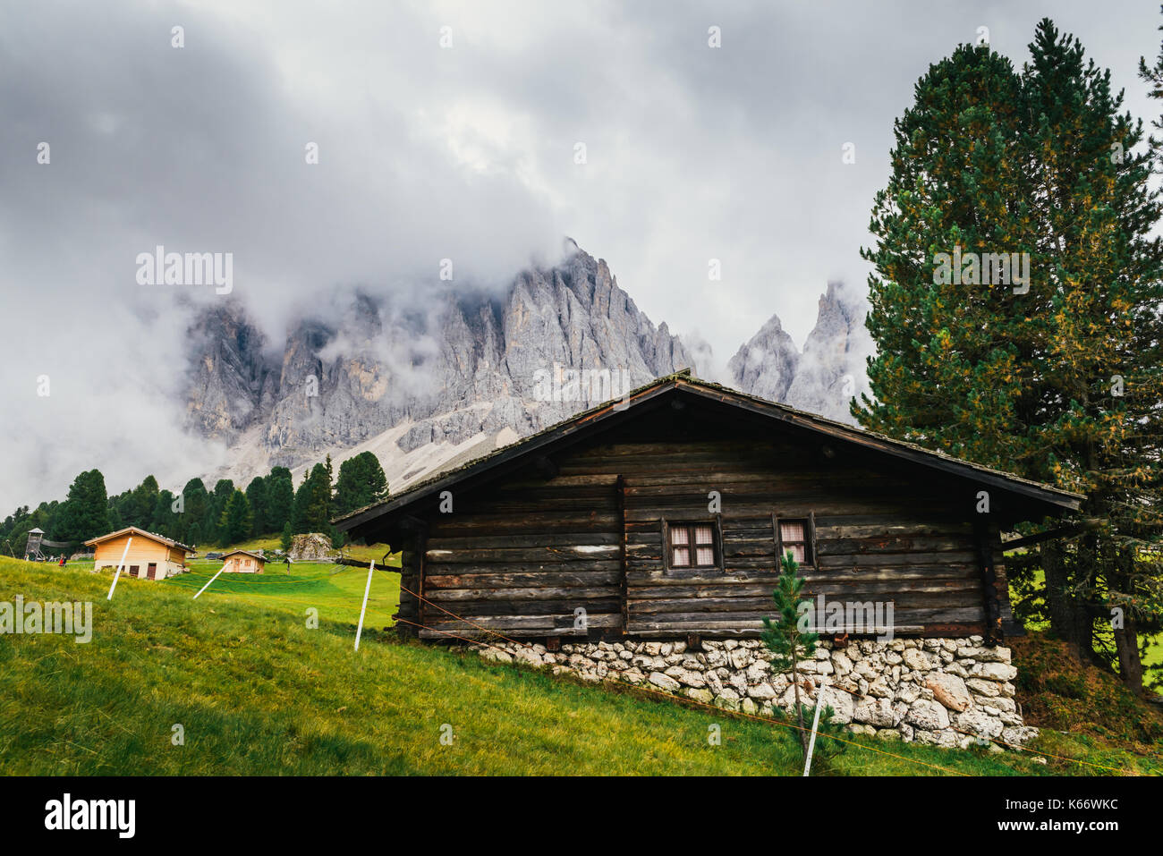 Rifugio delle odle hi-res stock photography and images - Alamy