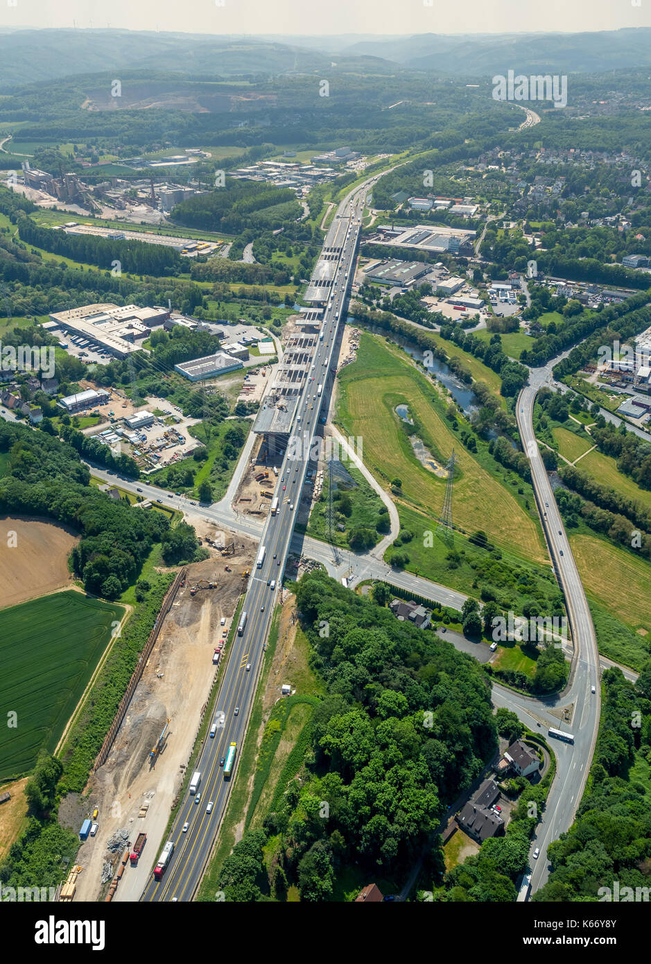 Demolition and reconstruction of the Lenntalbrücke, Sauerlandlinie, A45 ...