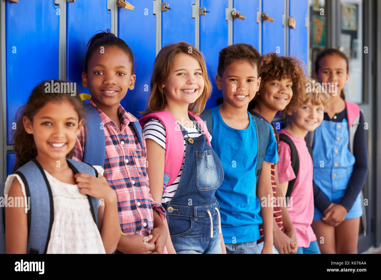 Elementary school lockers children hi-res stock photography and images ...