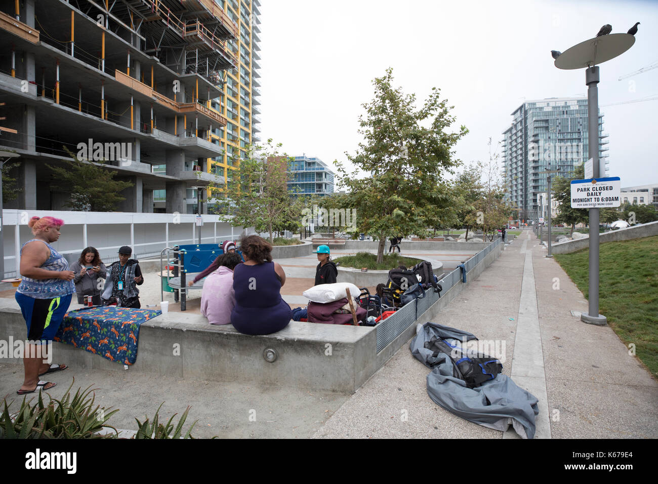 Homeless people in Fault Line Park in San Diego Stock Photo - Alamy