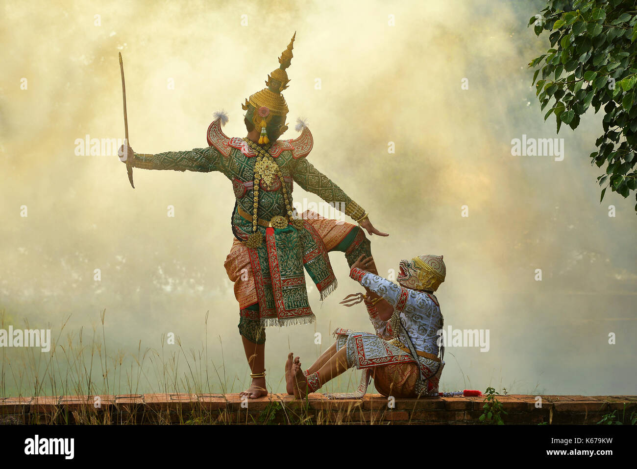 Khon characters hi-res stock photography and images - Alamy