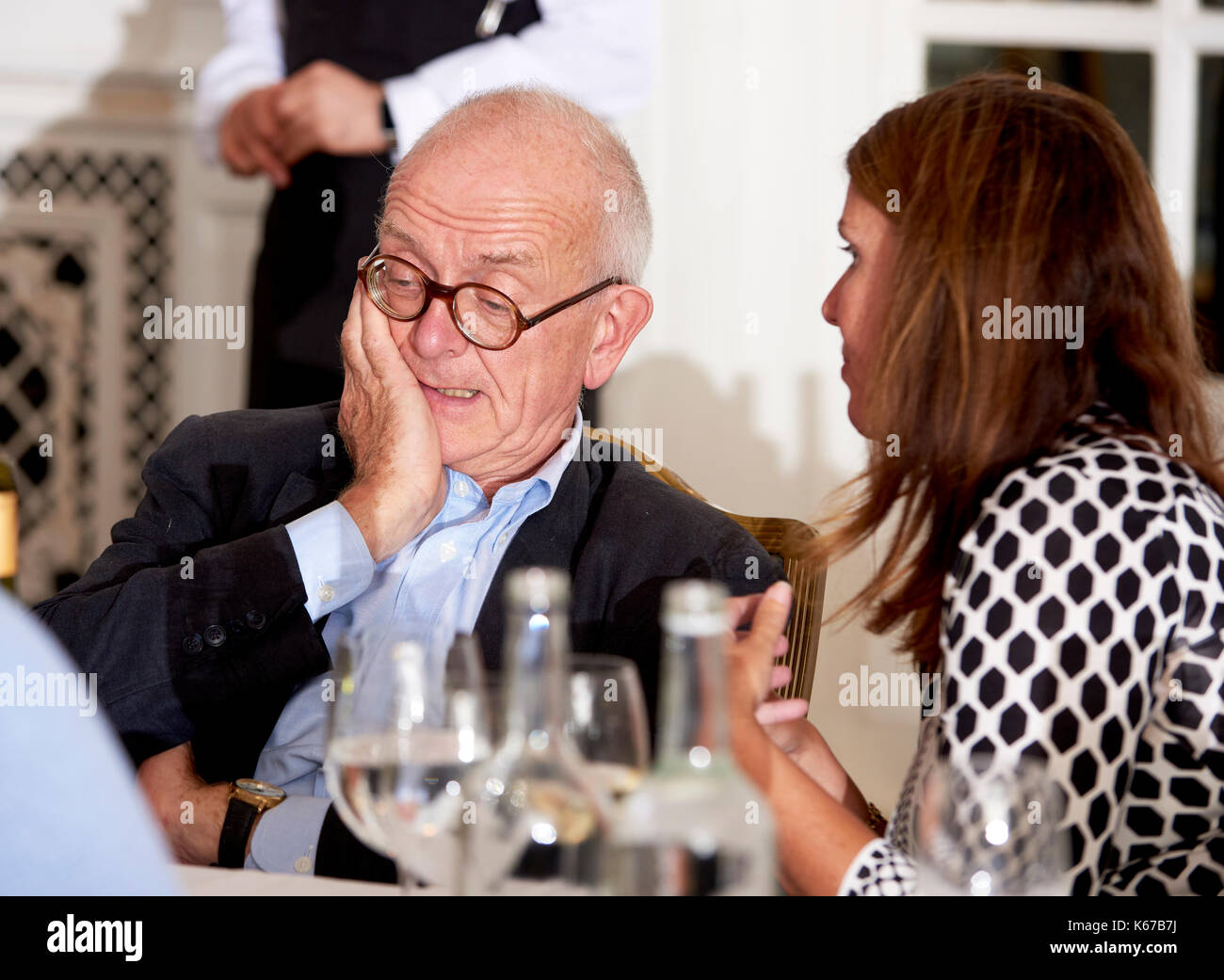Neurosurgeon henry marsh hi-res stock photography and images - Alamy