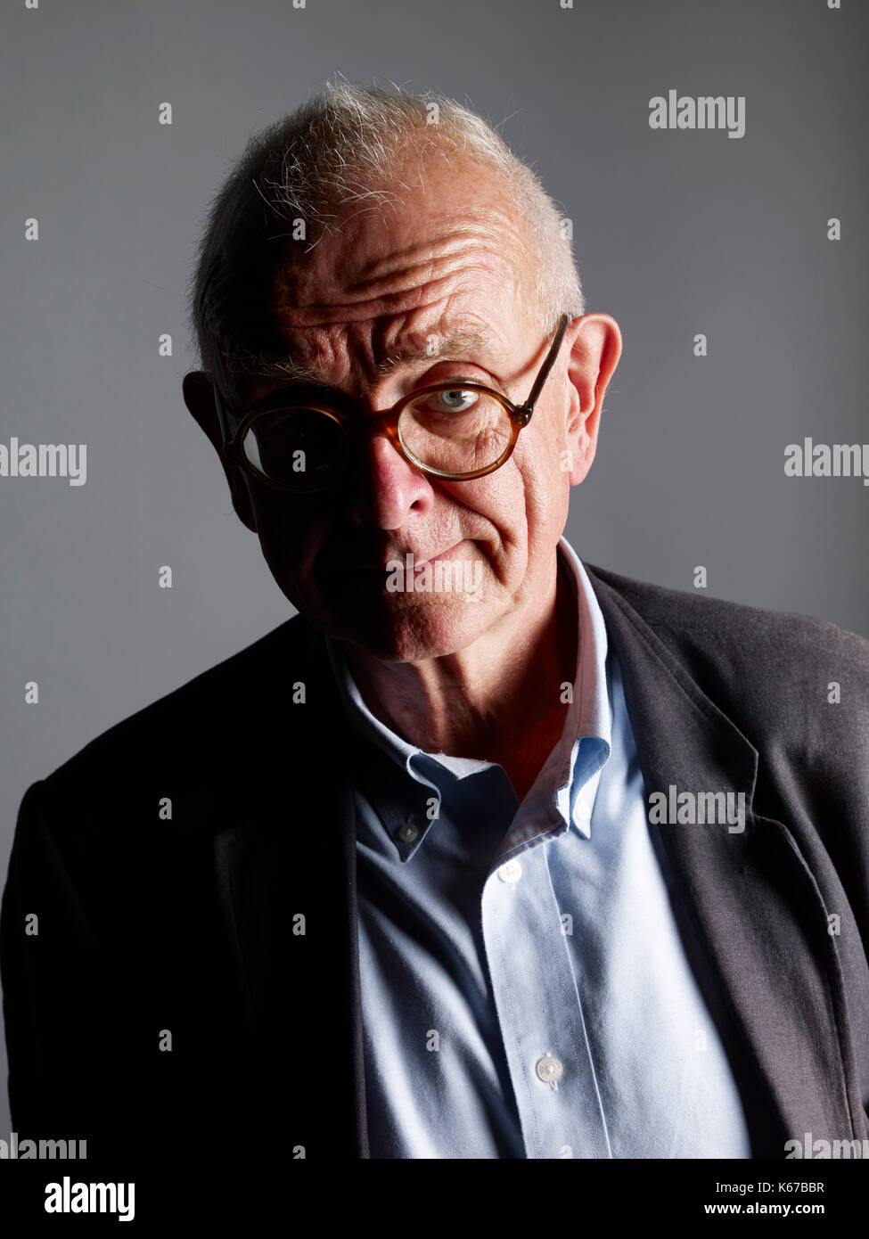 Neurosurgeon henry marsh hi-res stock photography and images - Alamy