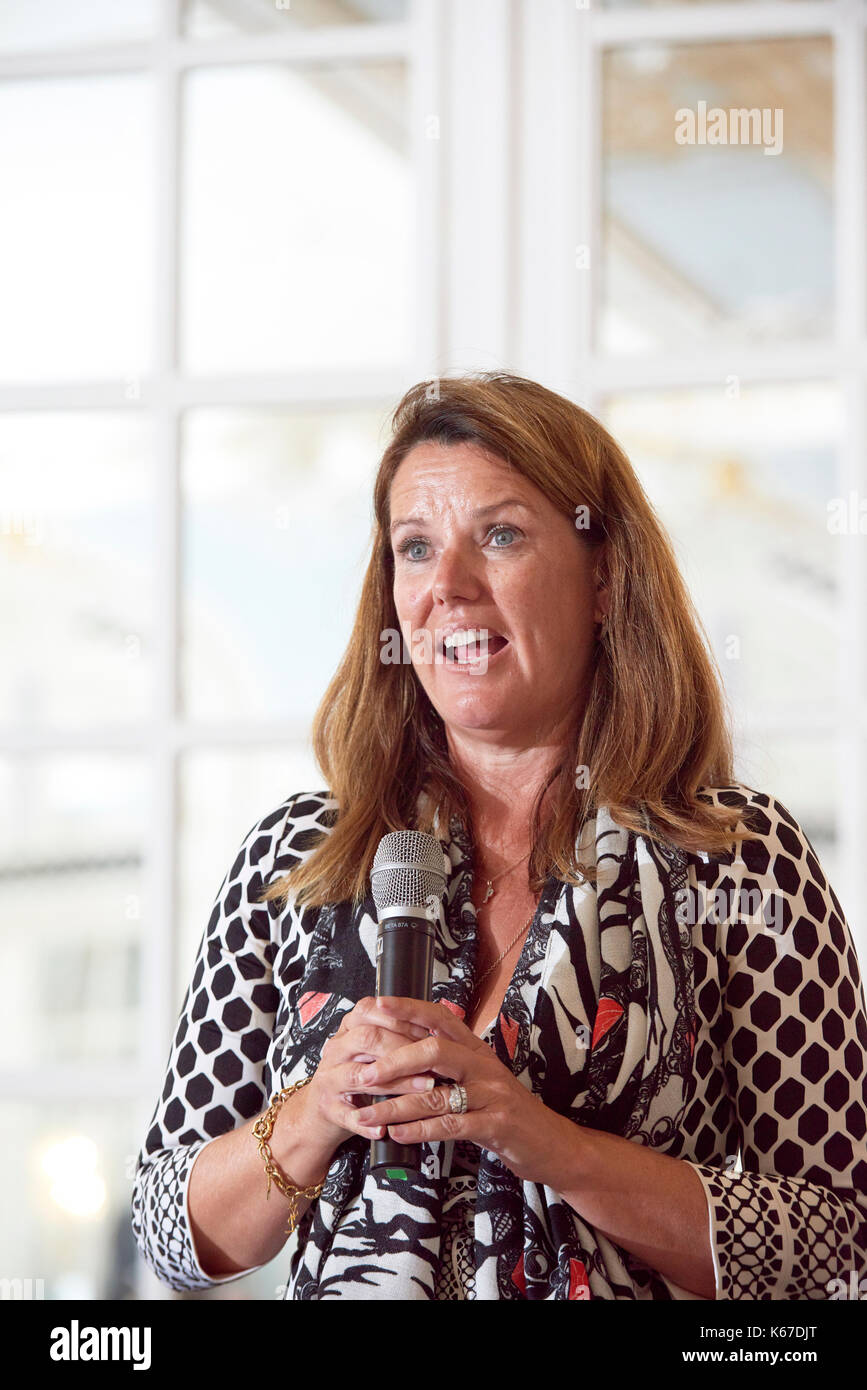 Paula byrne hi-res stock photography and images - Alamy