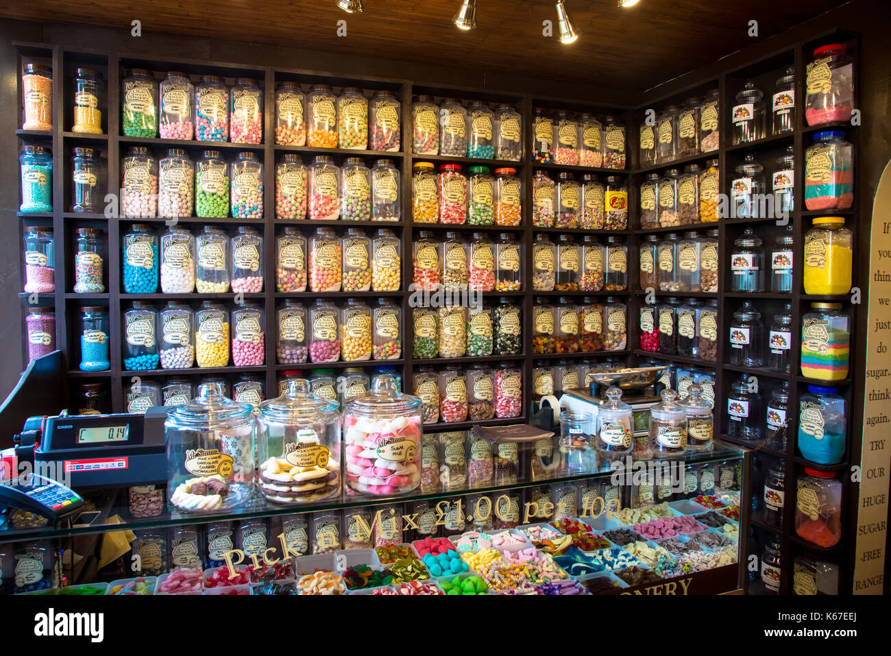Old sweet shop counter hi-res stock photography and images - Alamy
