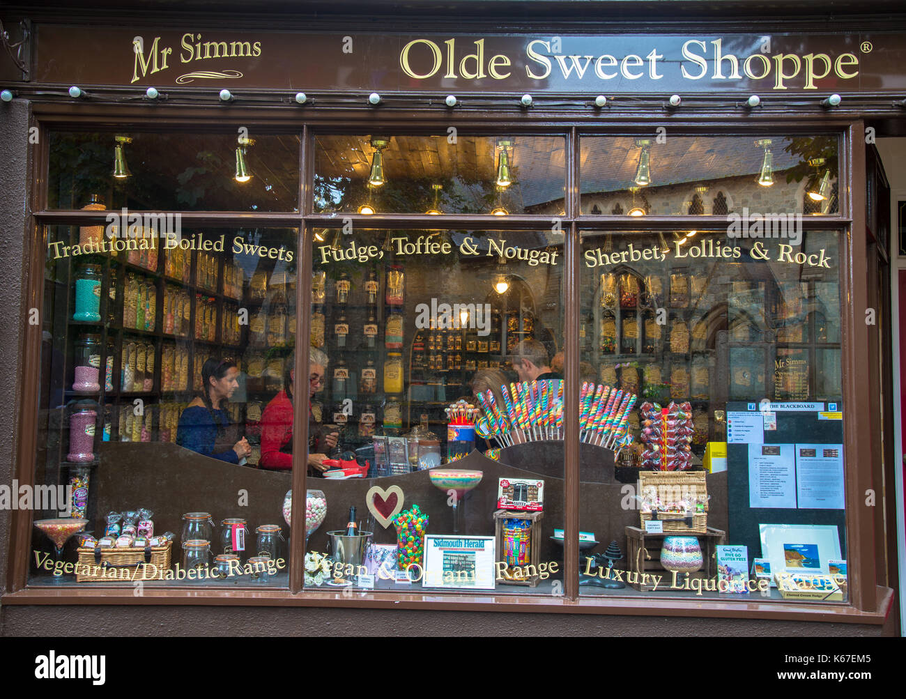 Old sweet shop counter hi-res stock photography and images - Alamy