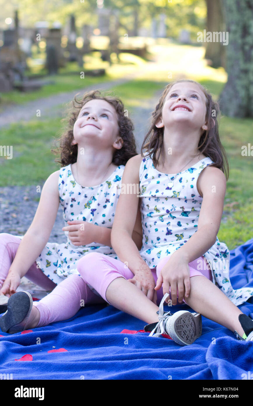 Inquisitive minds hi-res stock photography and images - Alamy