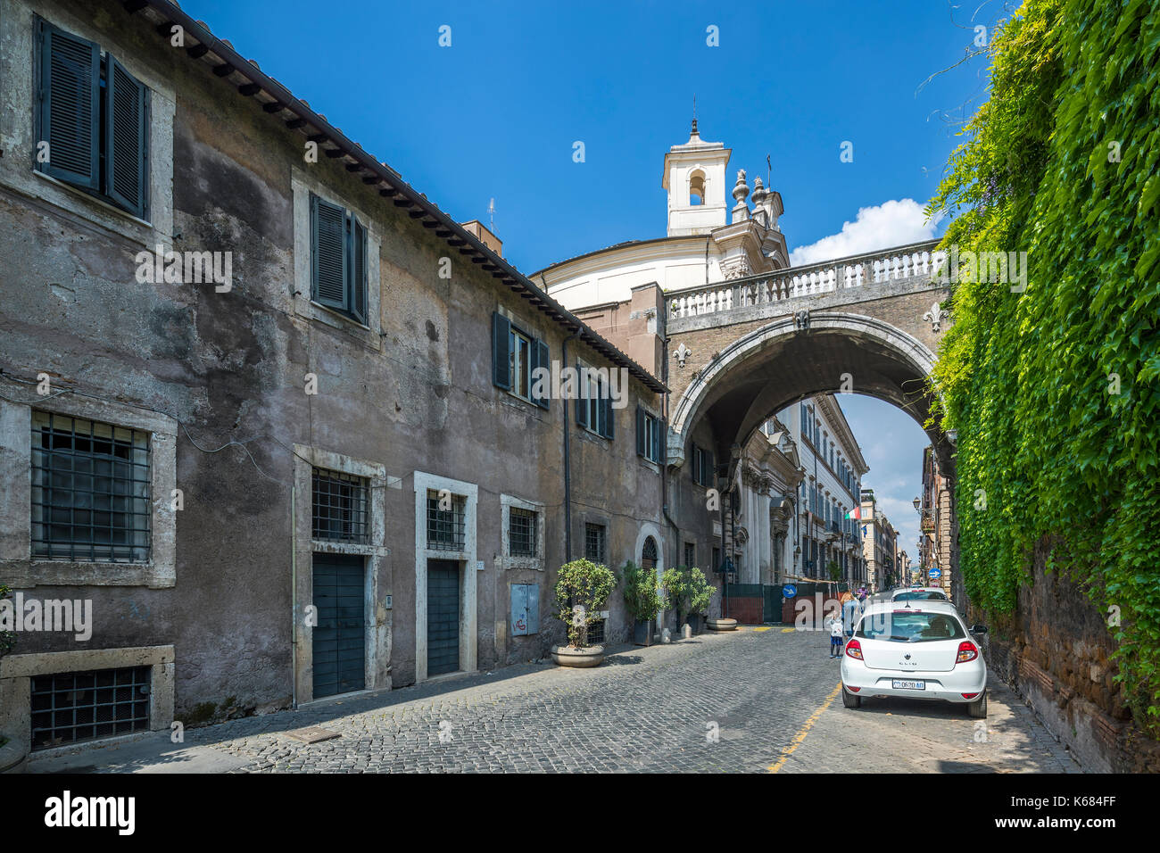 Via giulia street hi-res stock photography and images - Alamy