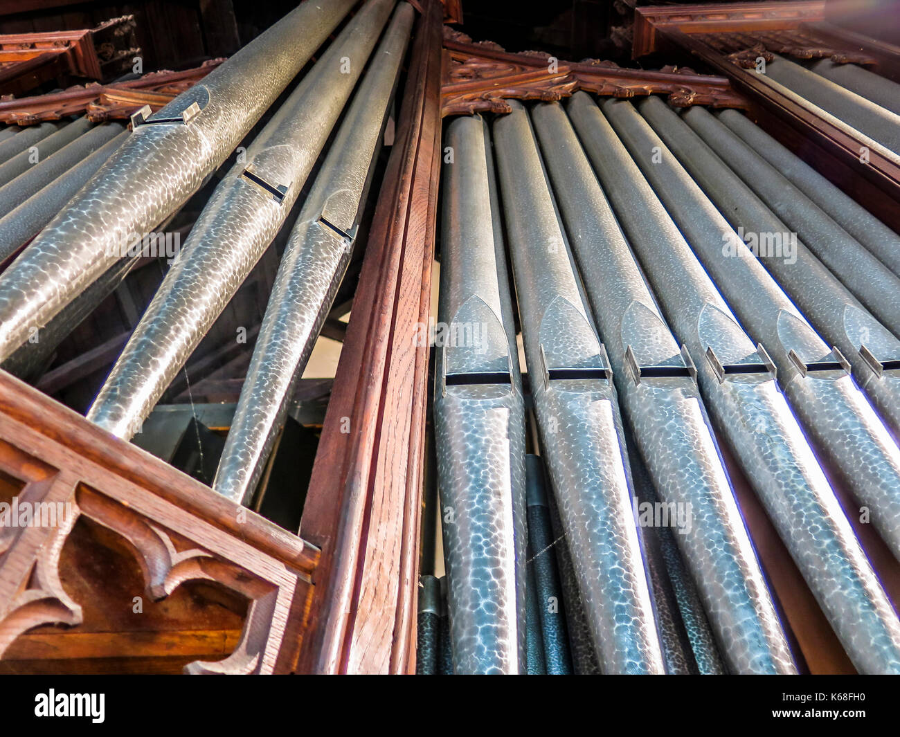 Big organ pipe hi-res stock photography and images - Alamy