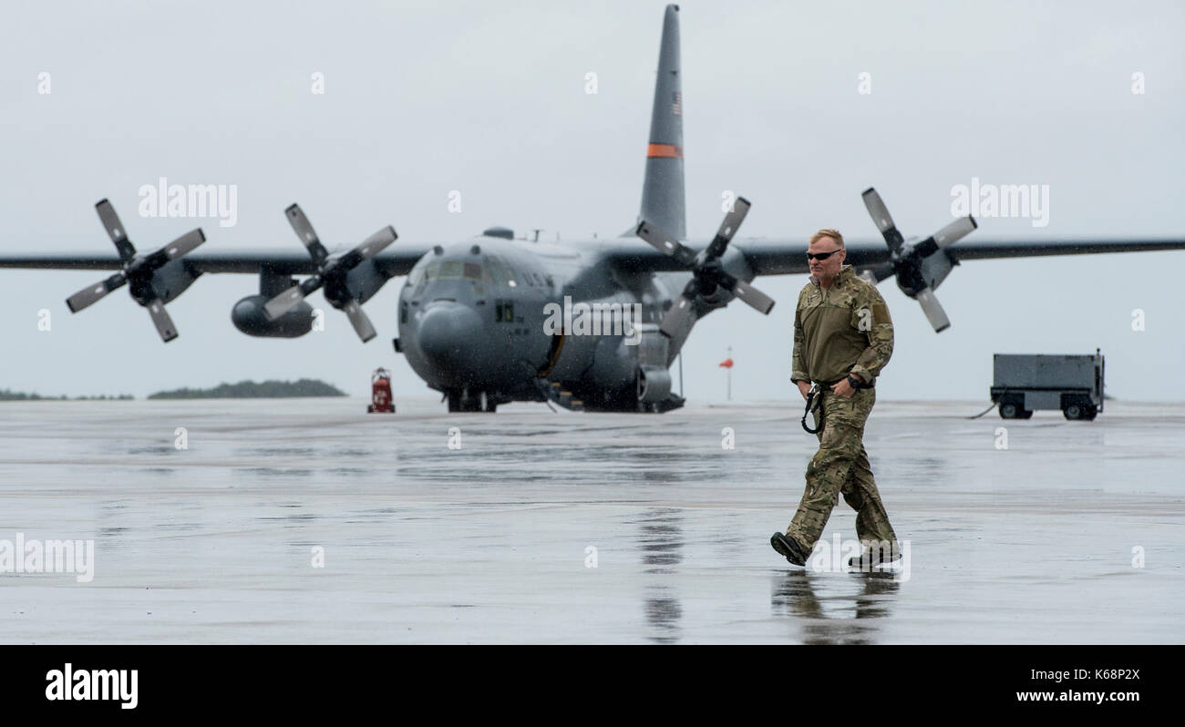 C 130h hercules hi-res stock photography and images - Alamy