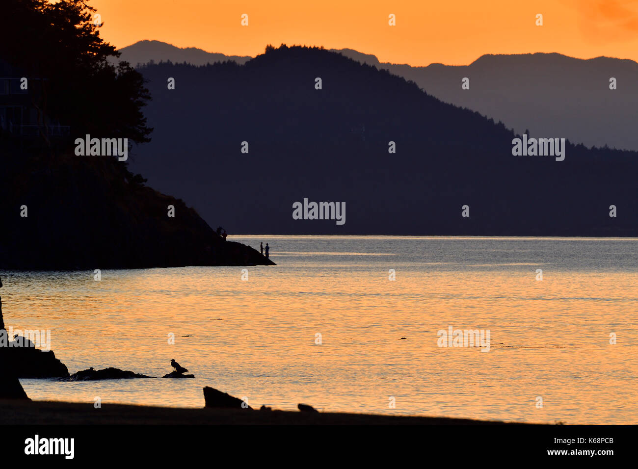 A beautiful sunset at Neck Point park just north of Piper's Lagoon on ...