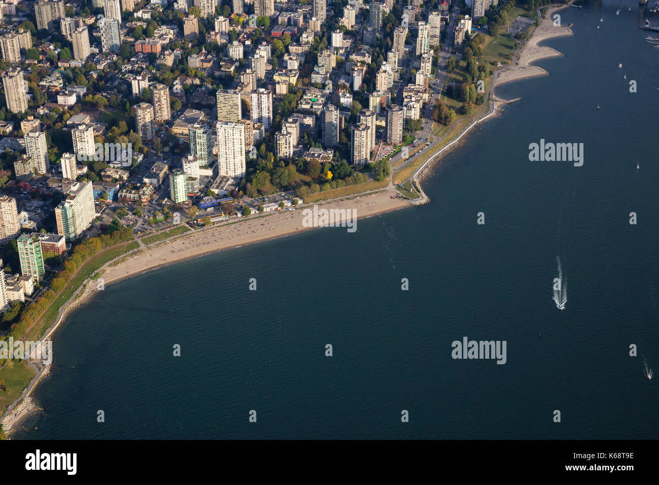 English bay vancouver aerial hi-res stock photography and images - Alamy