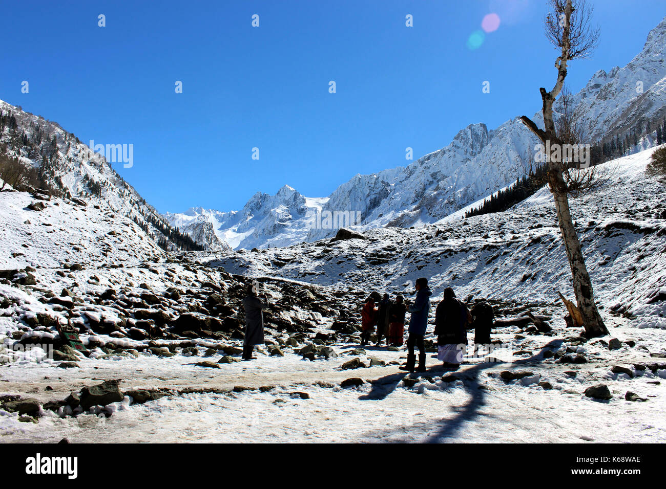 Sonmarg snow hi-res stock photography and images - Alamy
