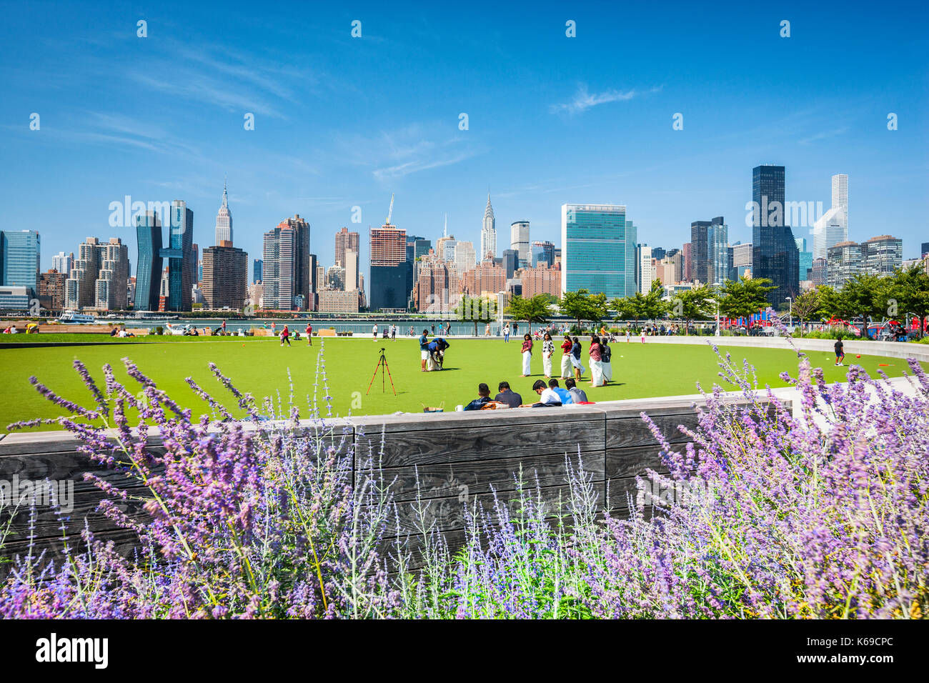 Hunter's point South park, Queens, New York City Stock Photo - Alamy
