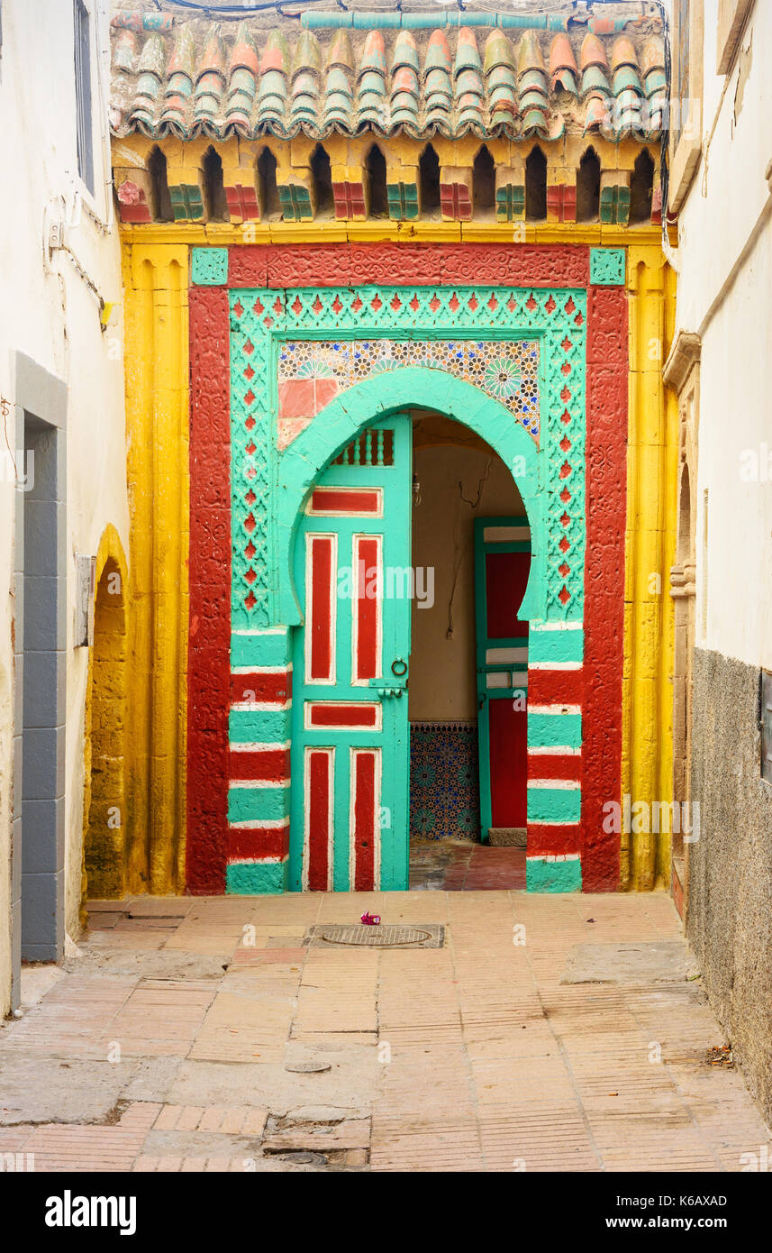 Traditional Moroccan old door in medina. Essaouria, Morocco Stock Photo ...