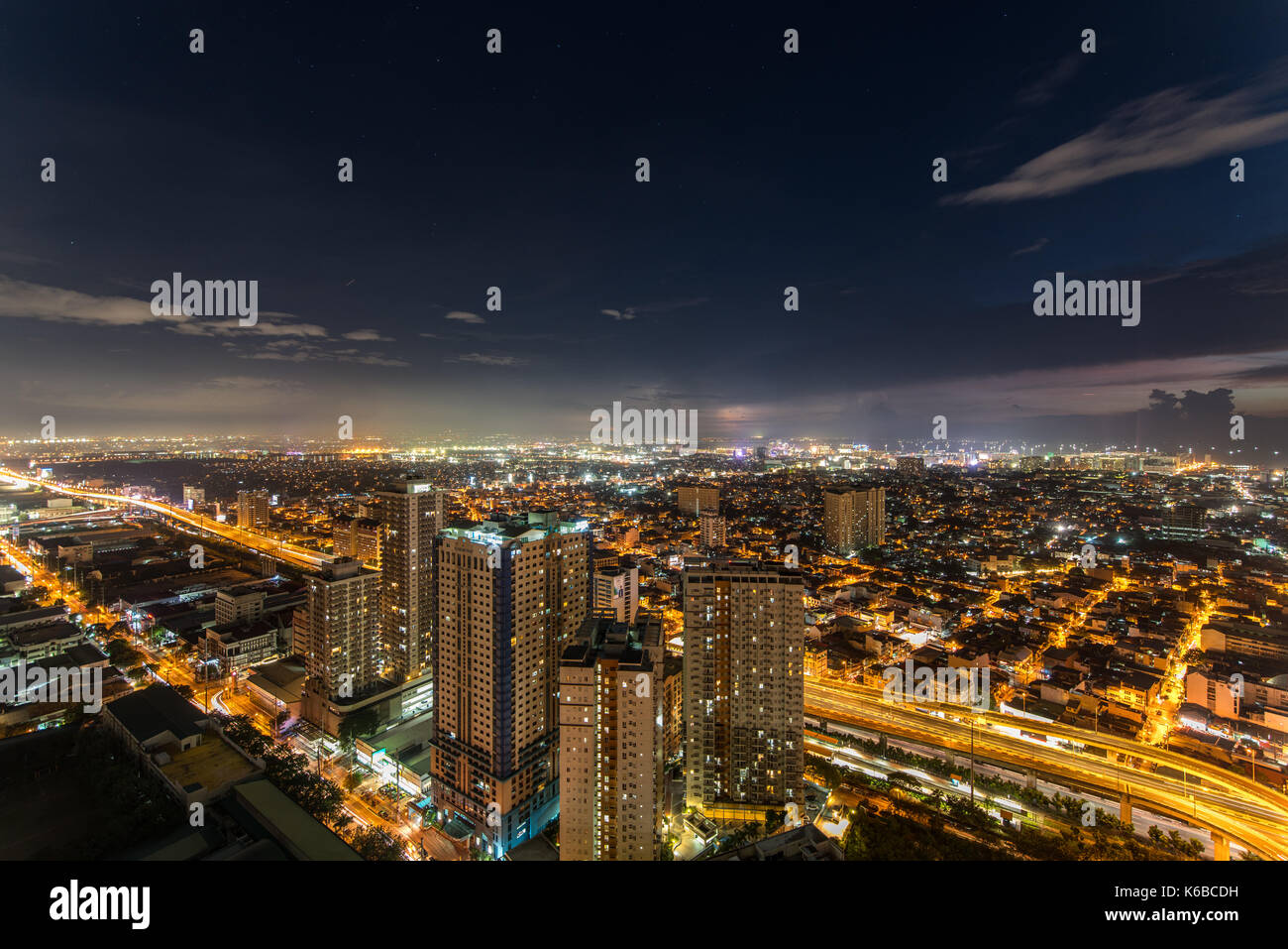 Metro manila skyline hi-res stock photography and images - Alamy
