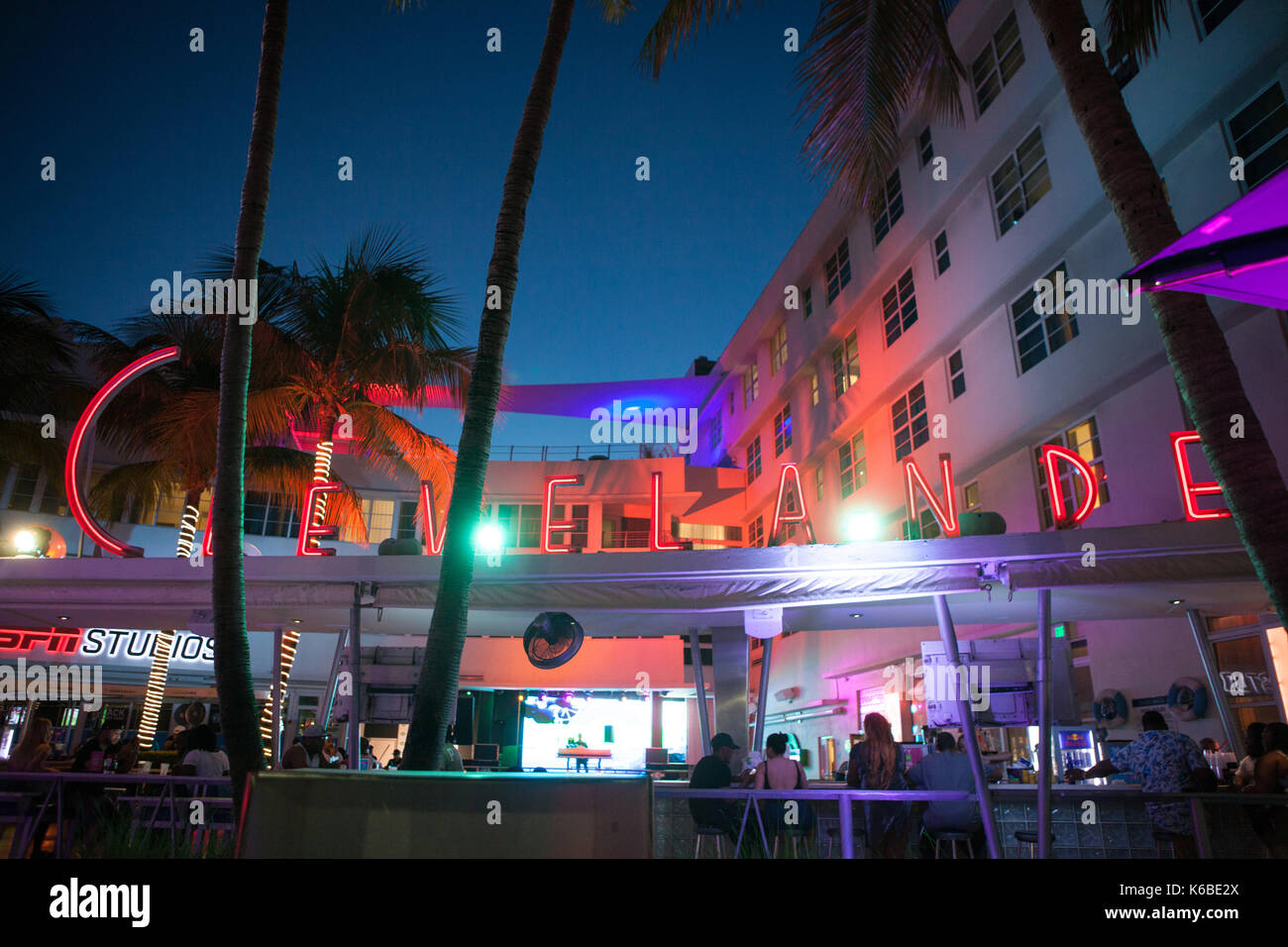 South beach miami strip night hi-res stock photography and images - Alamy