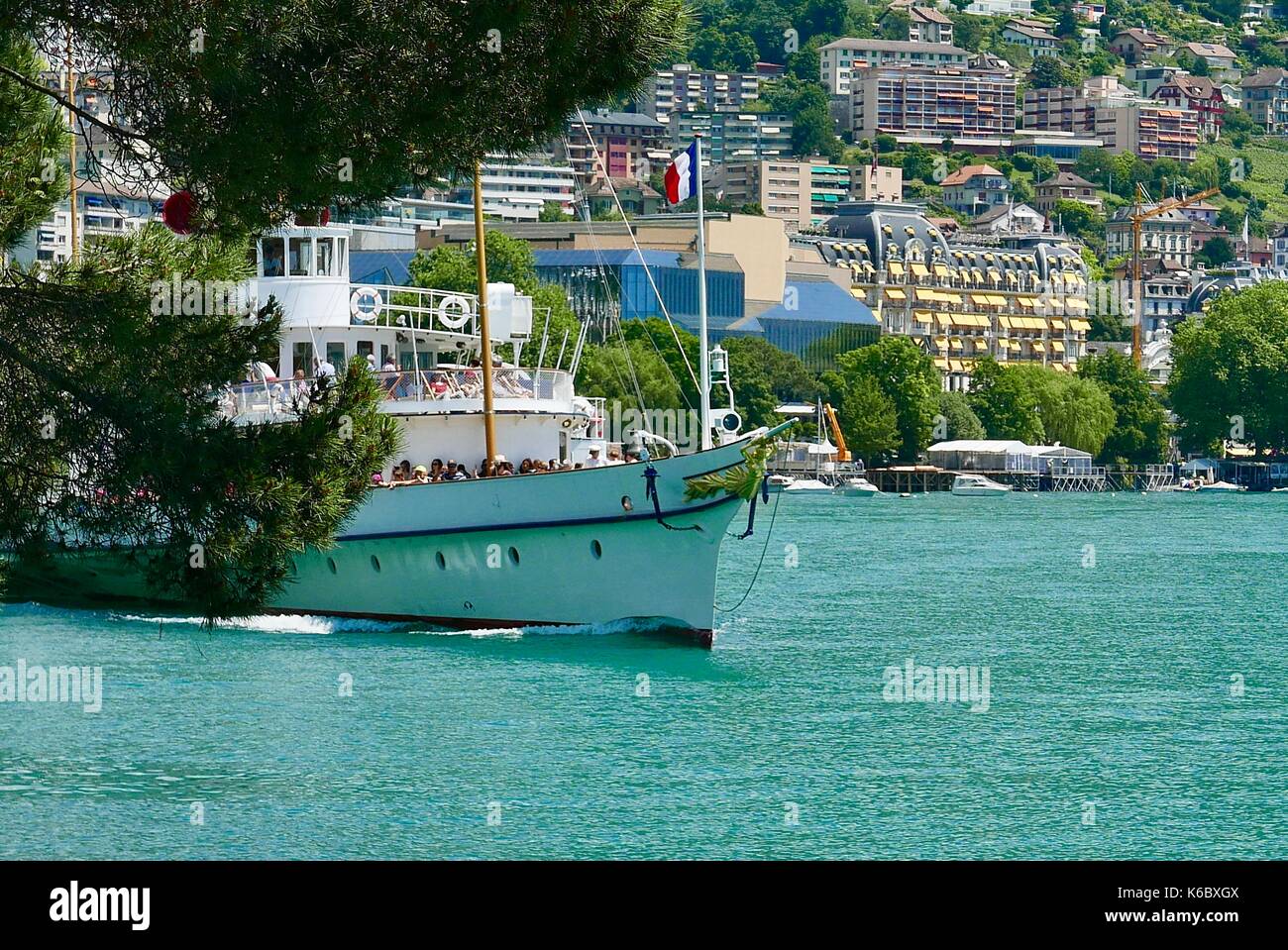 Lake Geneva ferry at Clarens Stock Photo - Alamy