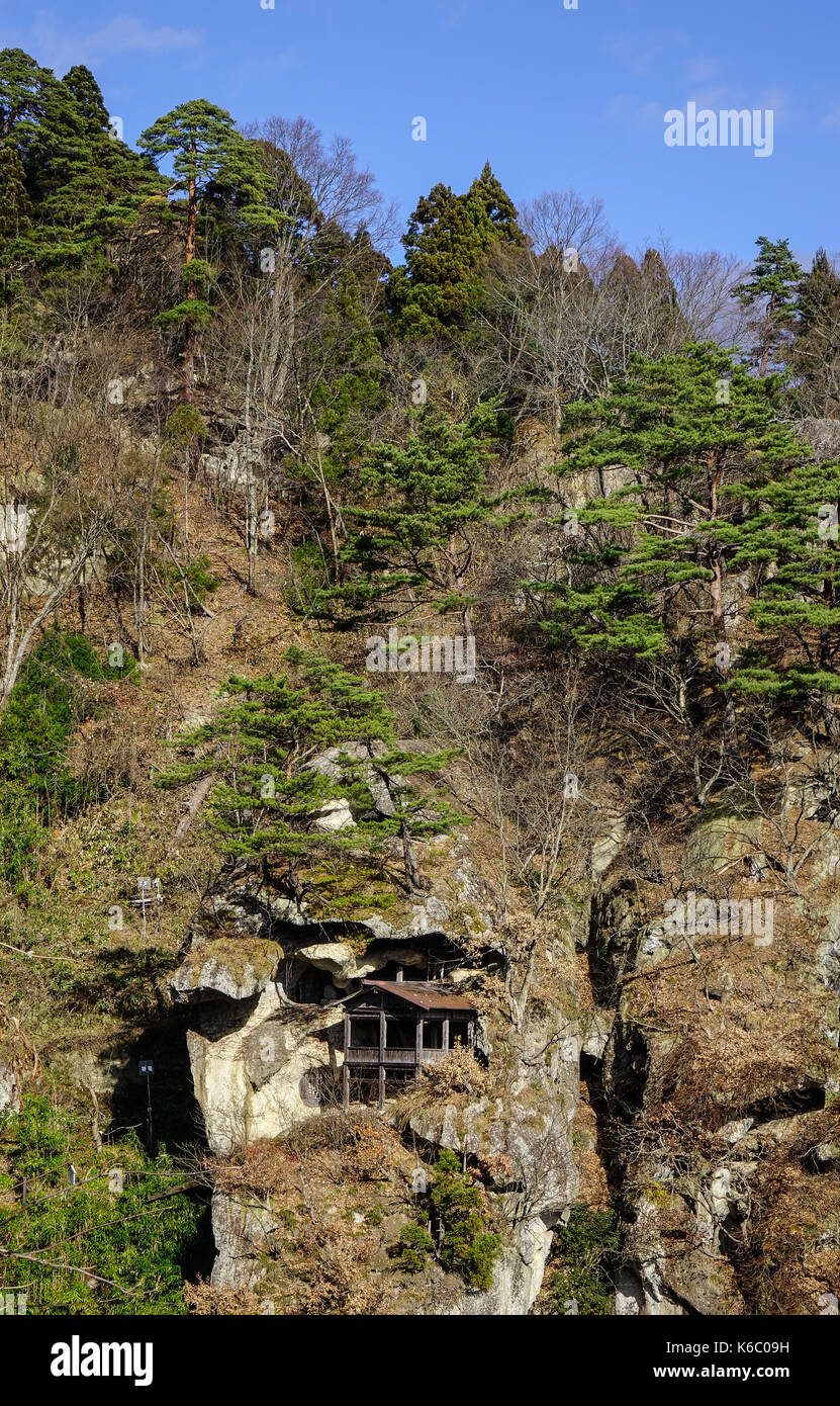 Yamadera mountain temple japan hi-res stock photography and images - Alamy