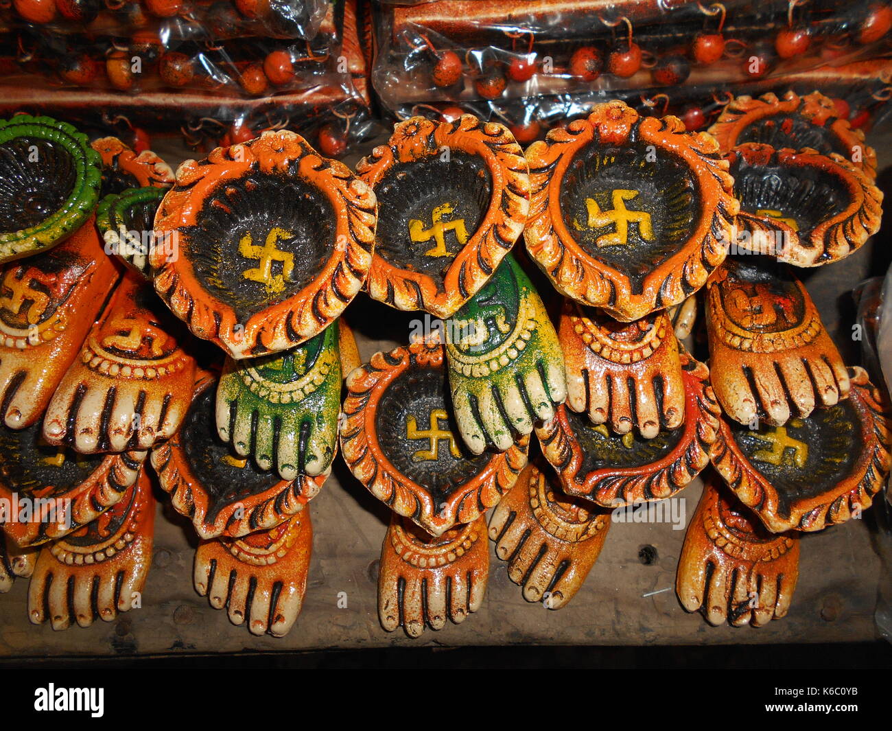 Philippines pottery hi-res stock photography and images - Alamy