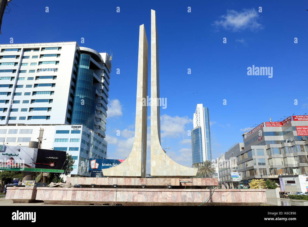 Do Talwar Karachi, Pakistan Stock Photo - Alamy
