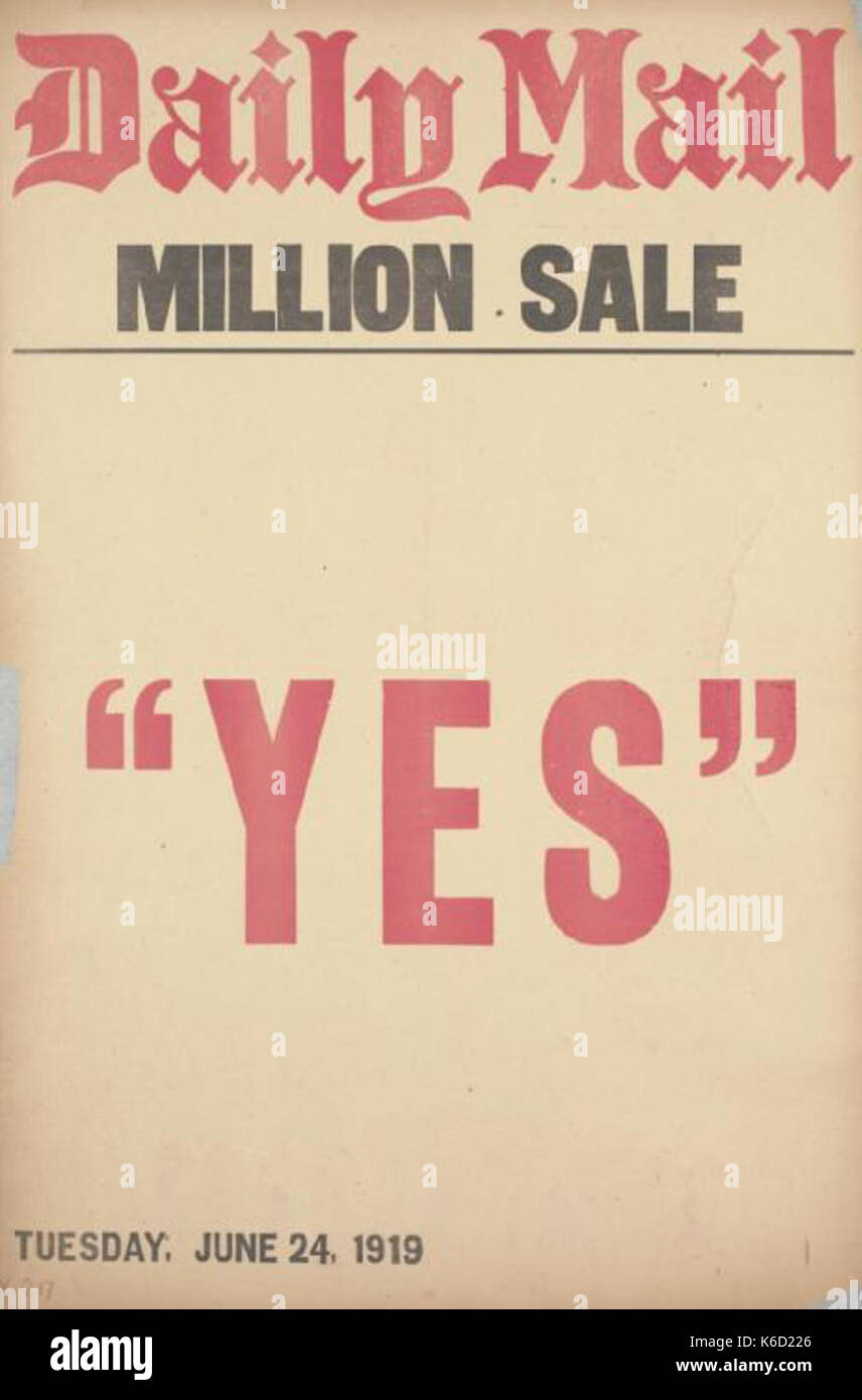 Daily mail map hi-res stock photography and images - Alamy