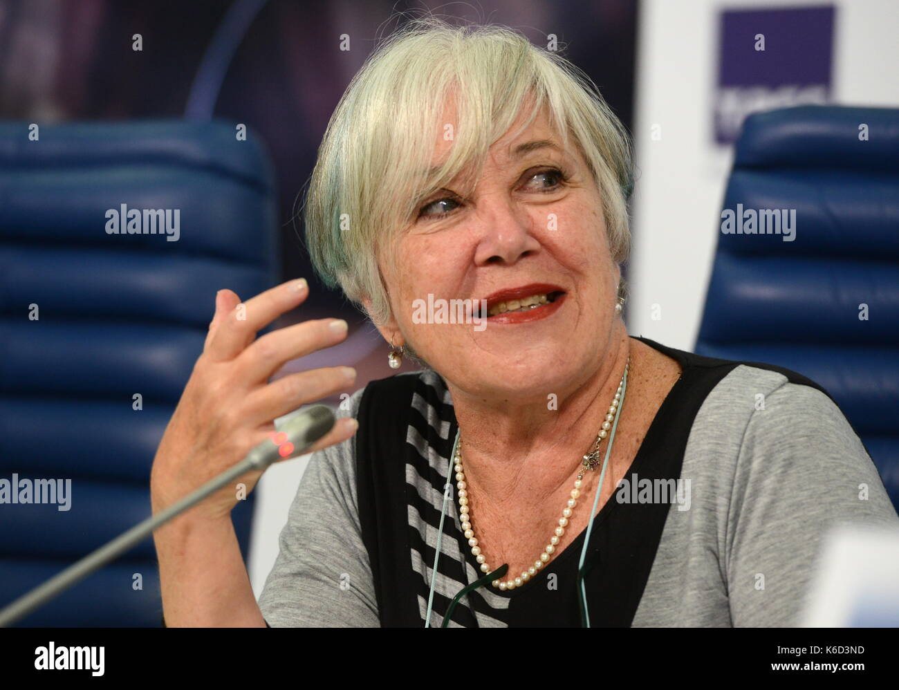 Maria Fusco Stock Photos & Maria Fusco Stock Images - Alamy