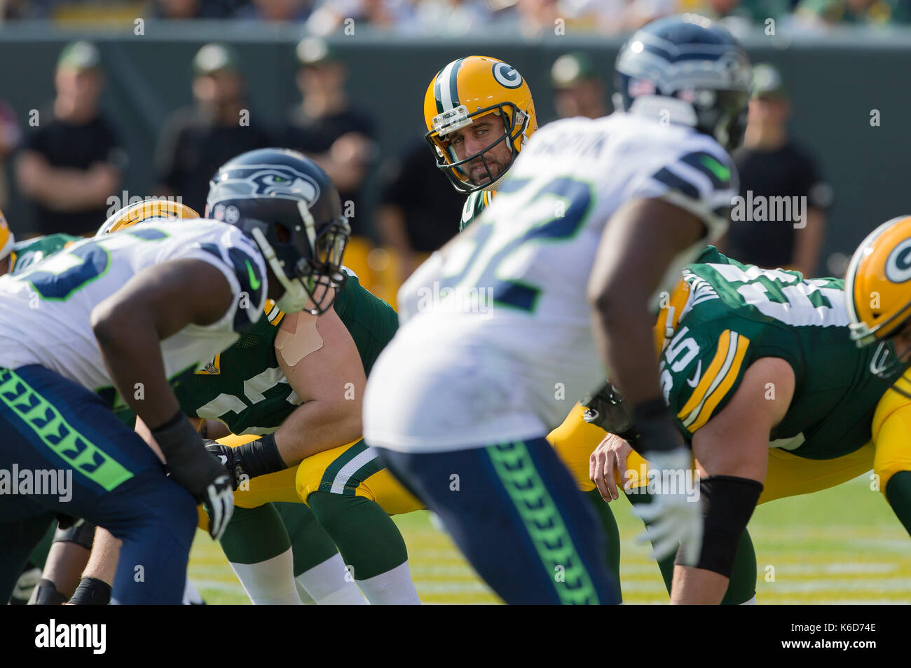 American football quarterback snap hi-res stock photography and images ...