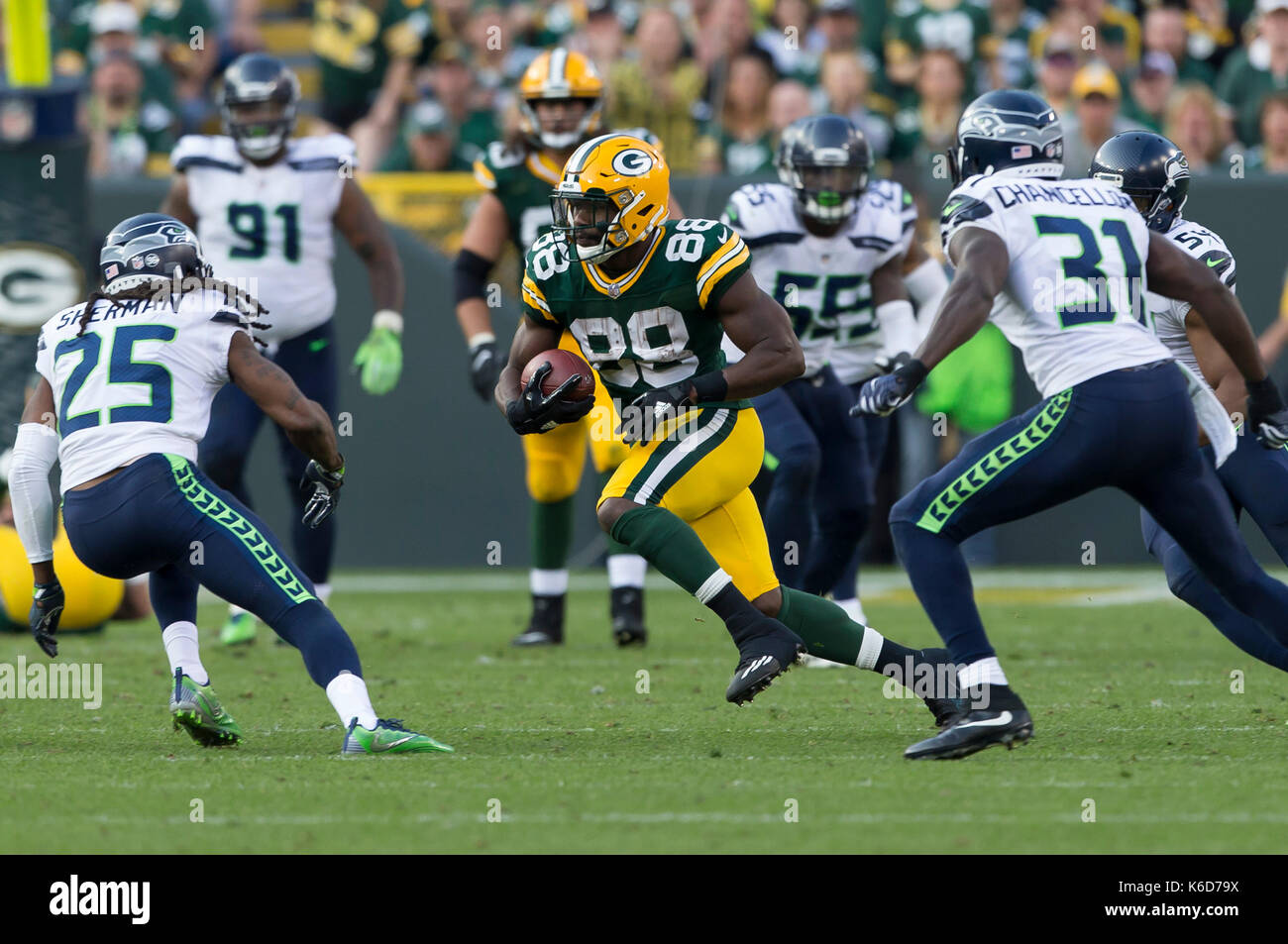 Green Bay, WI, USA. 10th Sep, 2017. Green Bay Packers running back Ty ...