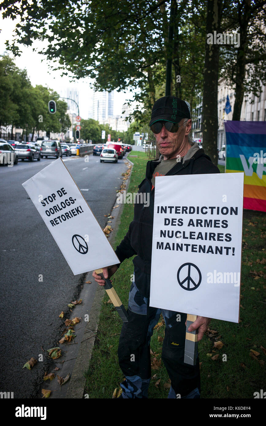 Pacifists Stock Photos & Pacifists Stock Images - Alamy