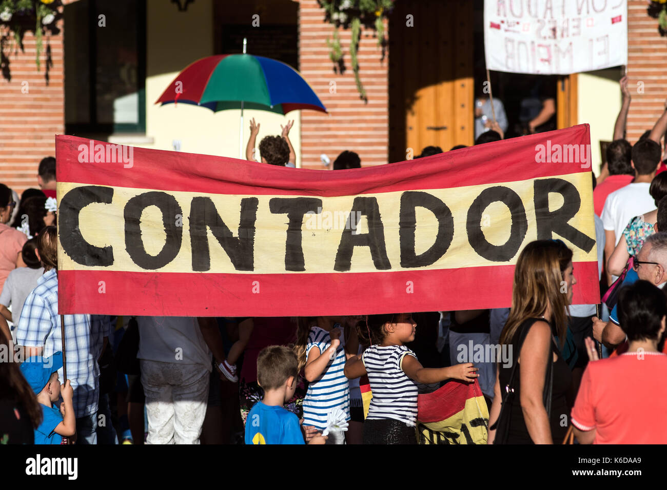 Pinto, Madrid, Spain. 12th Sep, 2017. A Spanish flag carried by fans ...