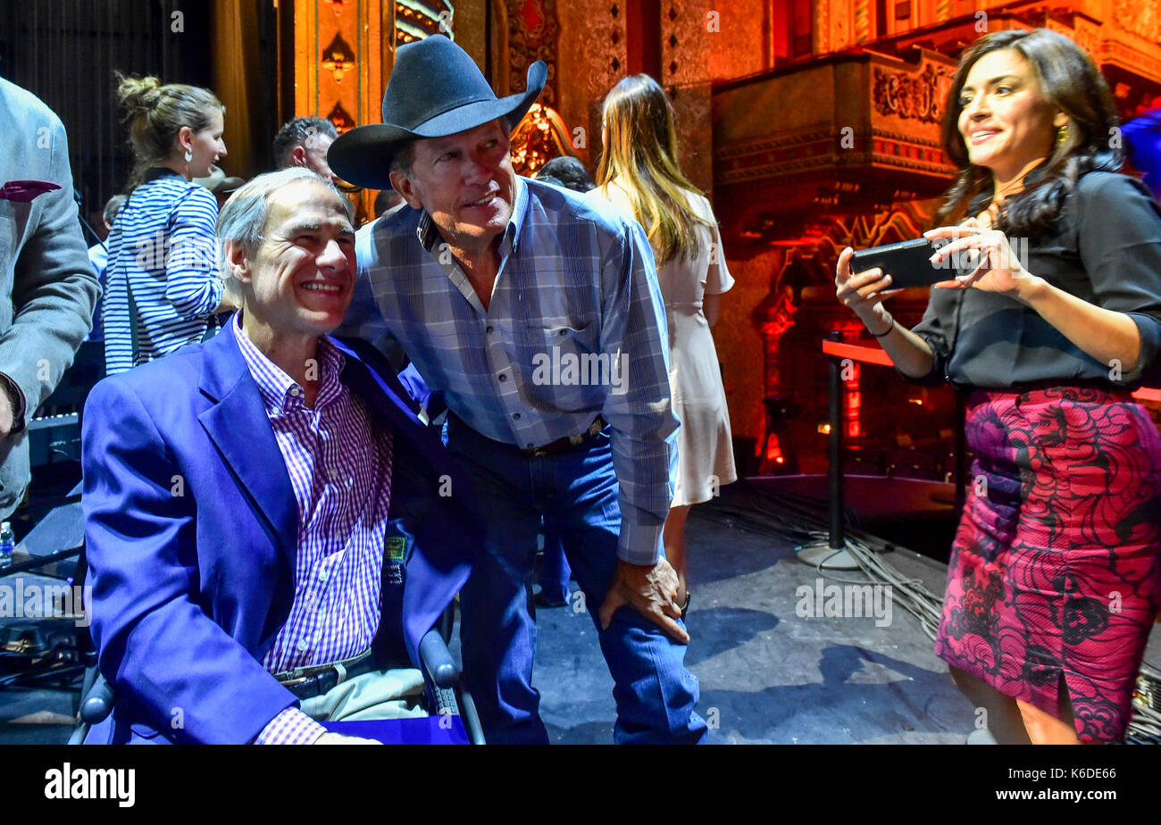 George strait hi-res stock photography and images - Alamy
