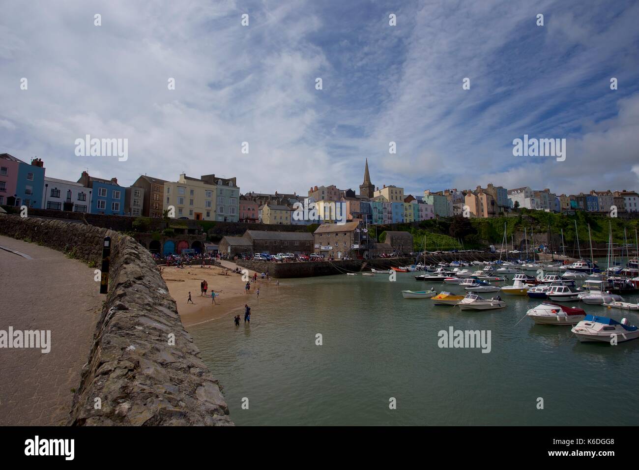 Tenby buildings hi-res stock photography and images - Alamy