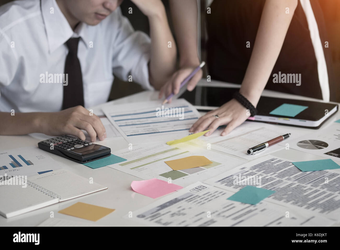 Finance financial strain hi-res stock photography and images - Alamy