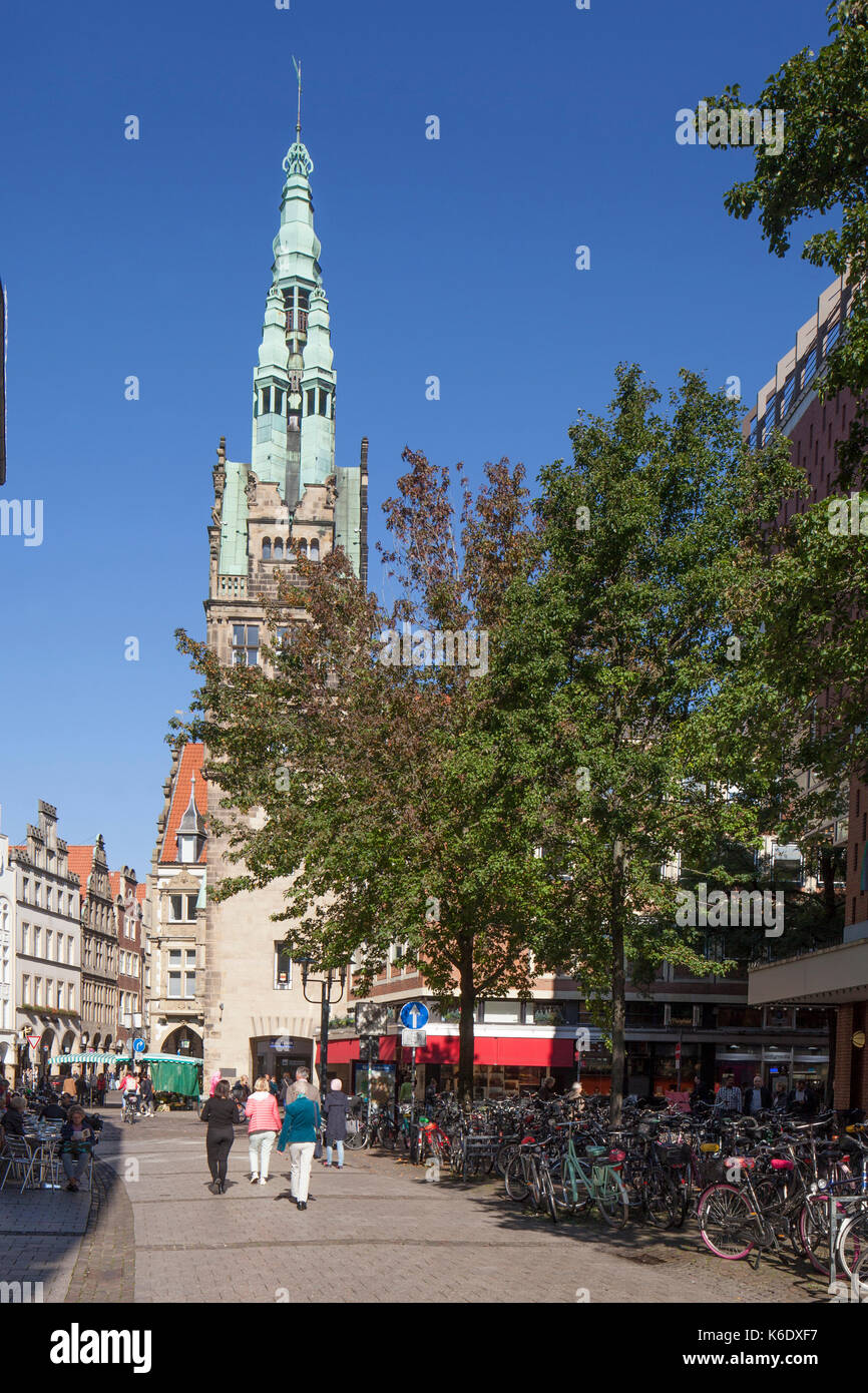 Muenster in Westfalen : Fussgaengerzone Ludgeristrasse mit ...