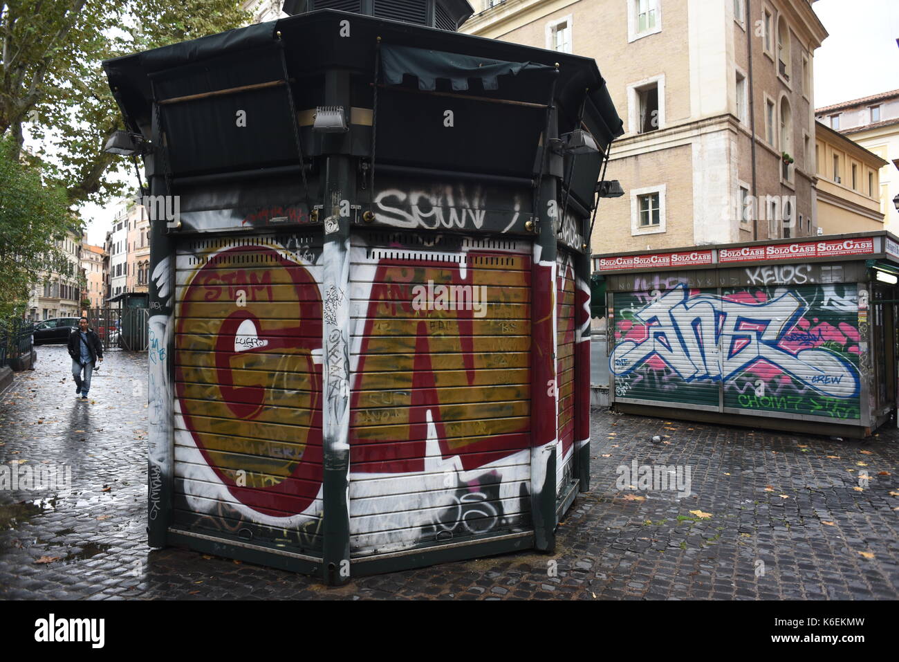 Roma, Italy. 10th Sep, 2017. Graffiti sprayed on a kiosk in Rome ...