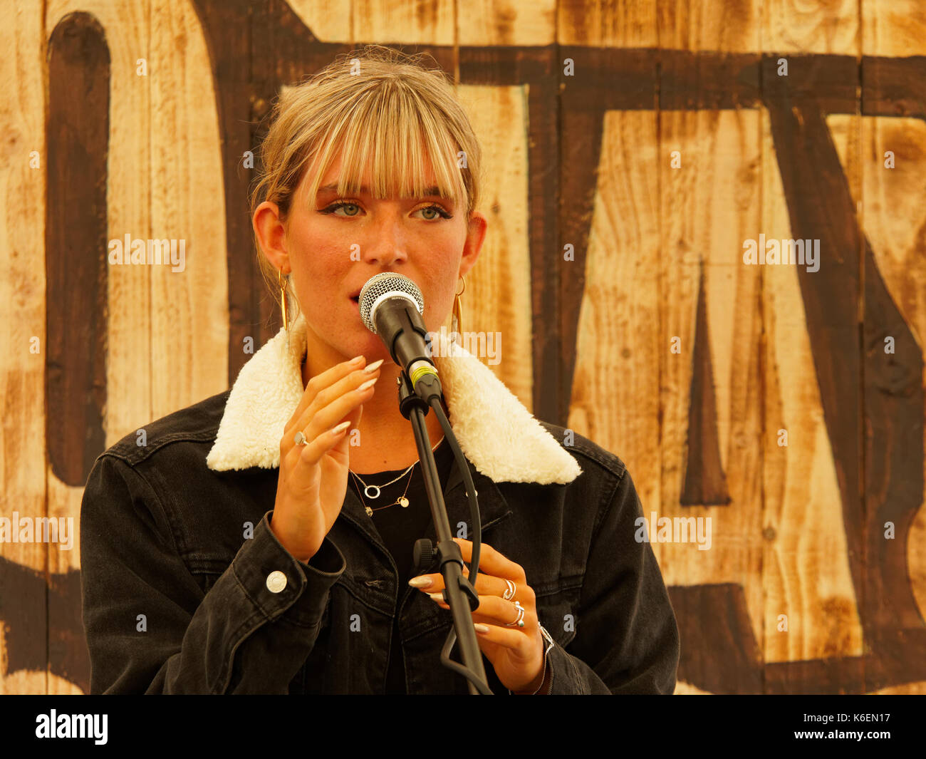 Molly hocking image hi-res stock photography and images - Alamy