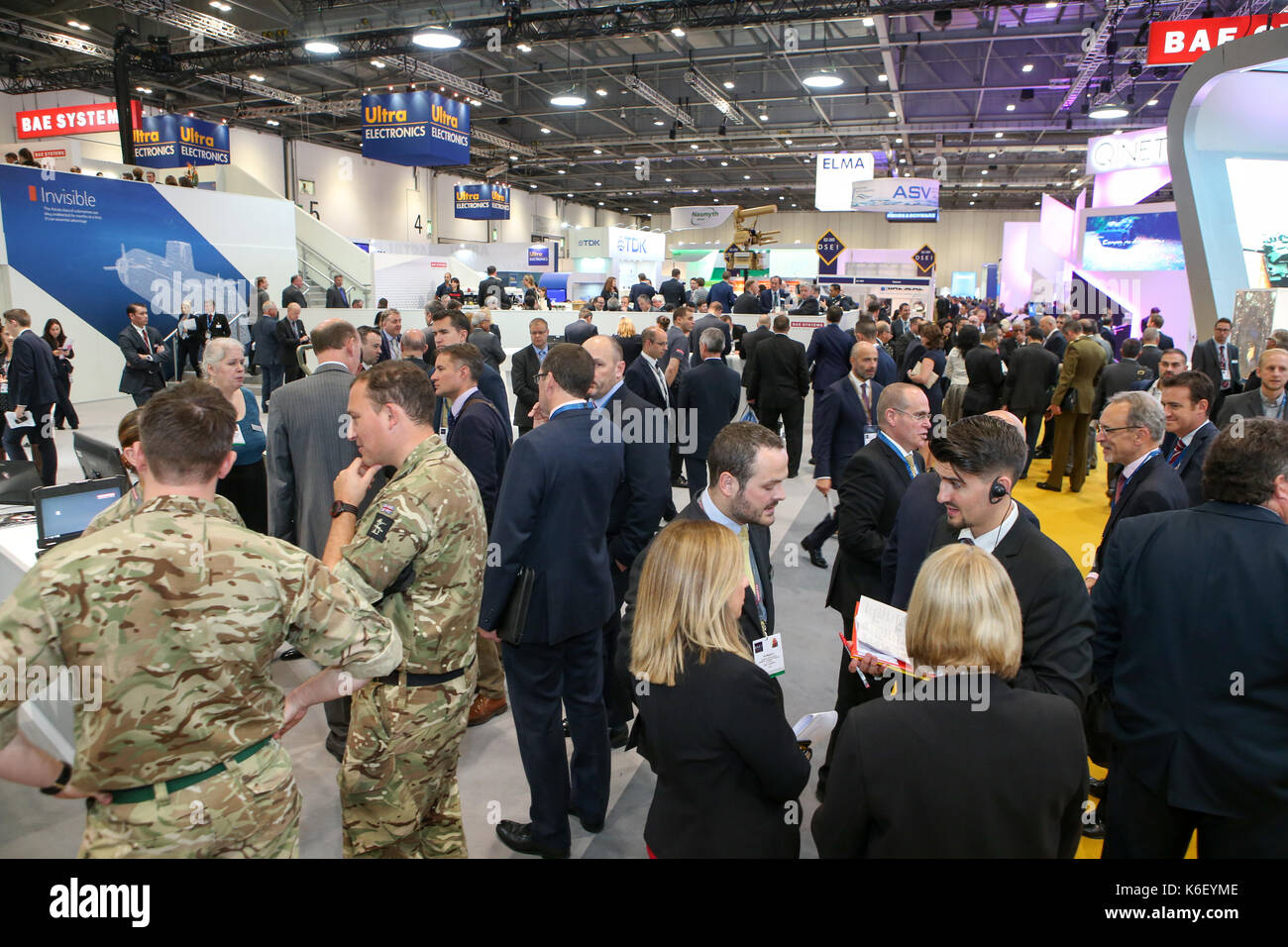 Unmanned booth hi-res stock photography and images - Alamy