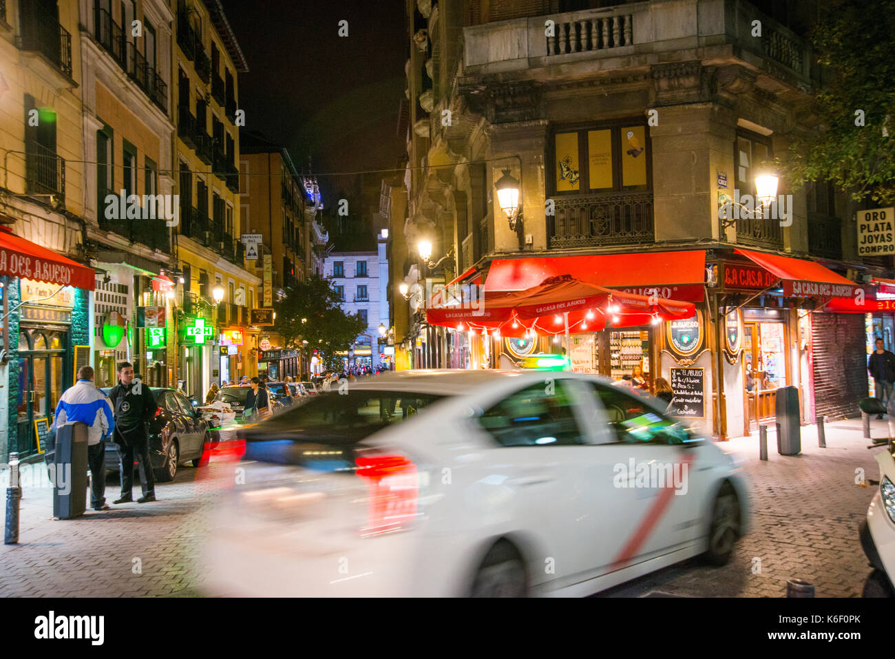 Taxi night madrid spain hi-res stock photography and images - Alamy