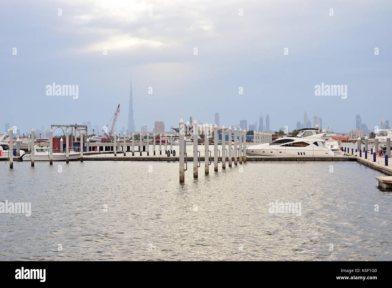 Festival Center Waterfront in Dubai, UAE Stock Photo - Alamy Festival Center Waterfront in Dubai, UAE Stock Photo - Alamy