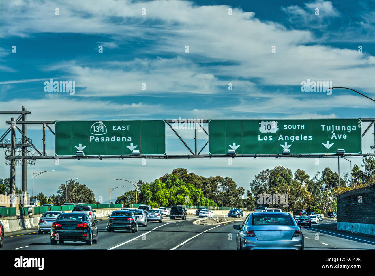 101 freeway sign hi-res stock photography and images - Alamy