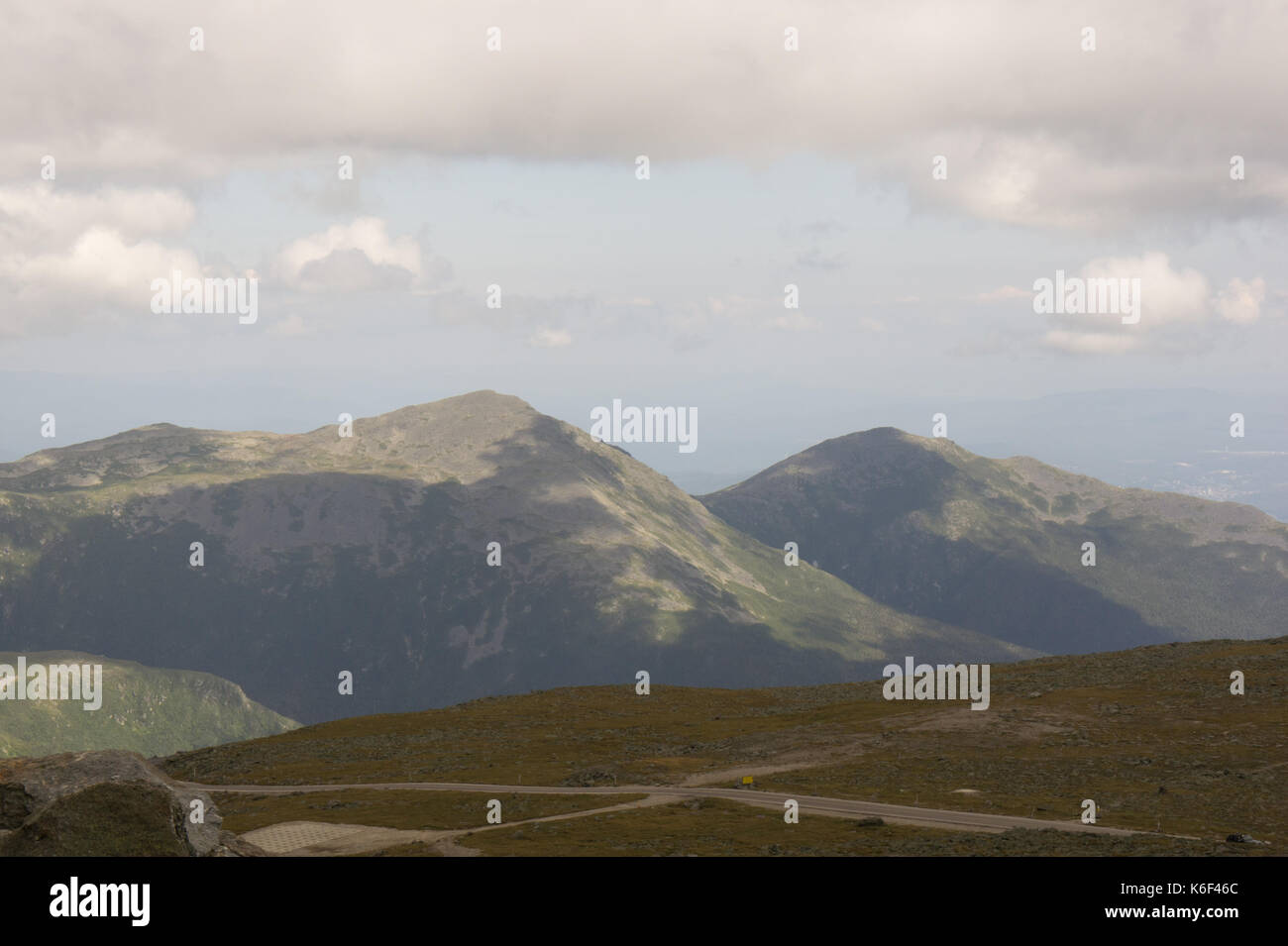 Presidential range of white mountains hi-res stock photography and ...