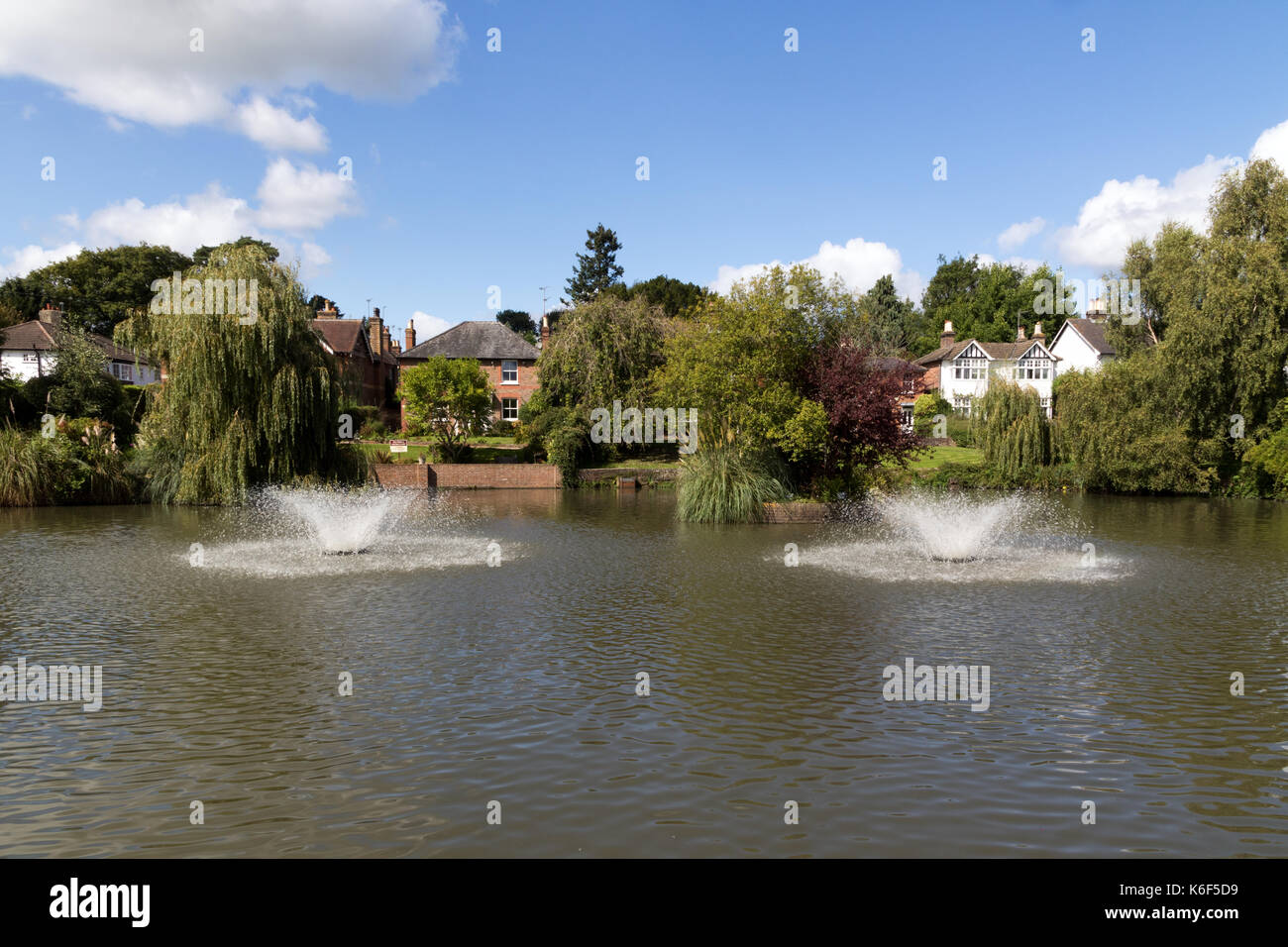 Lindfield village pond in West Sussex Stock Photo - Alamy