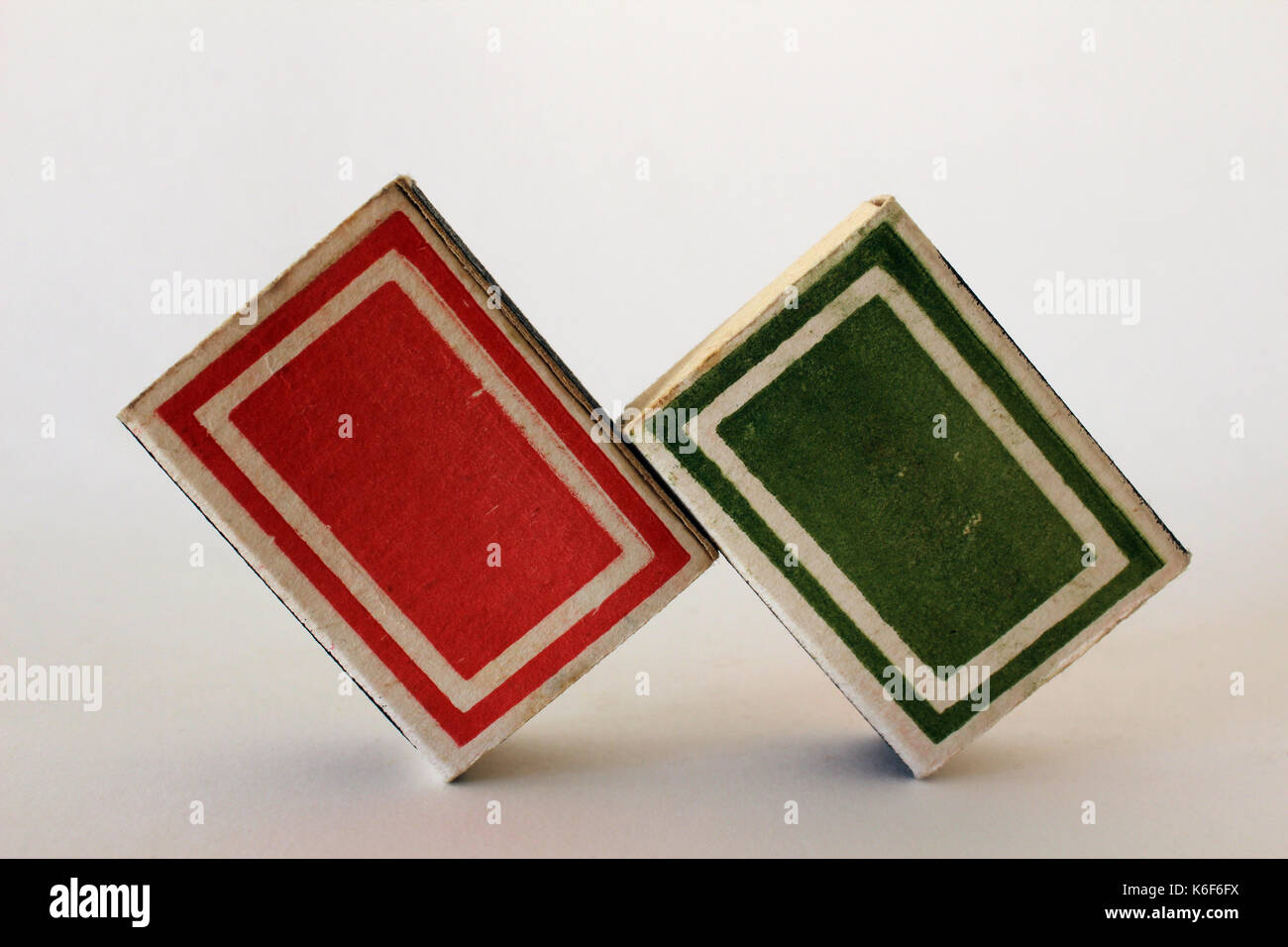 Vintage match box hi-res stock photography and images - Alamy