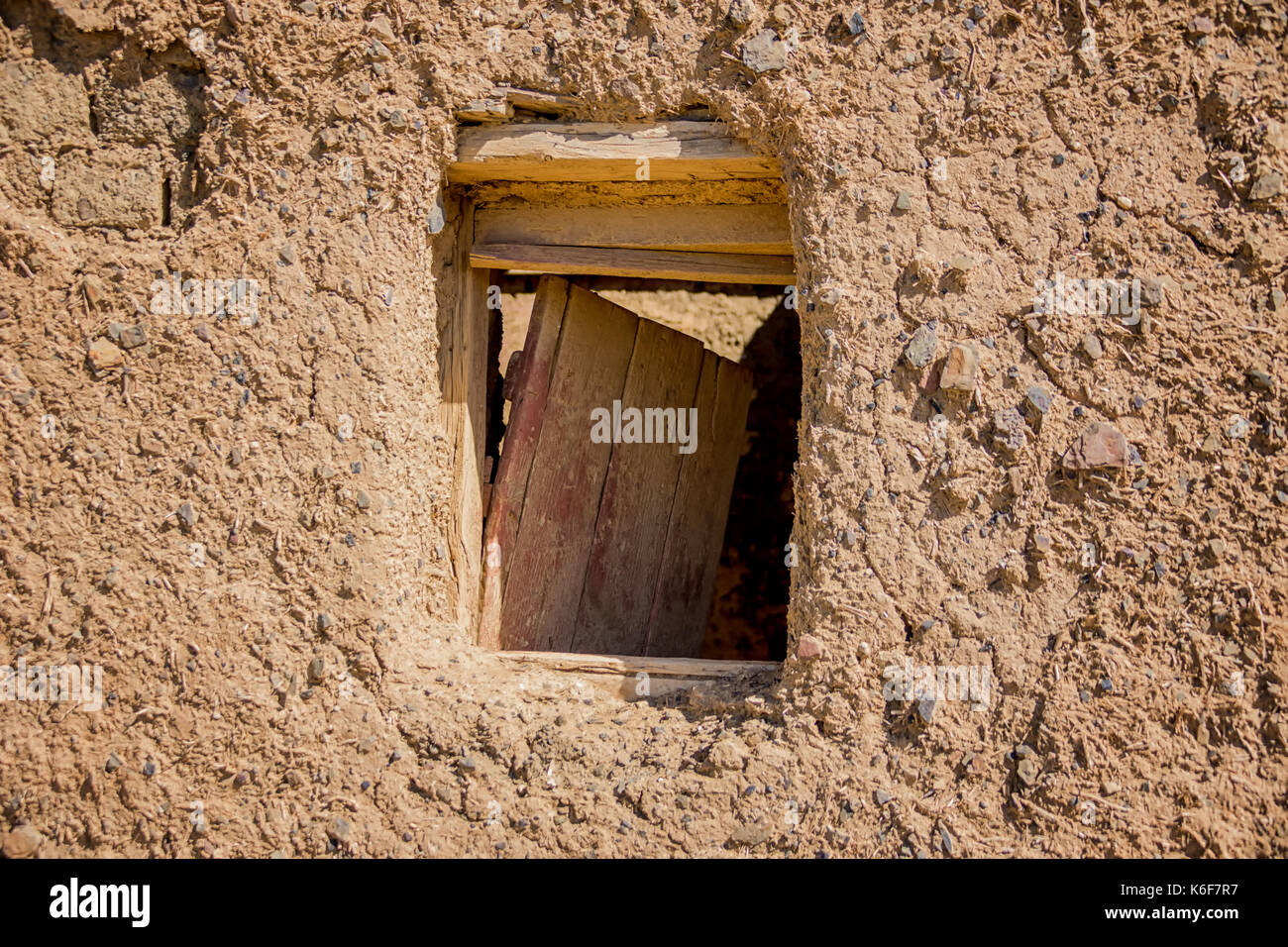 Abandoned farmhouse south african hi-res stock photography and images ...