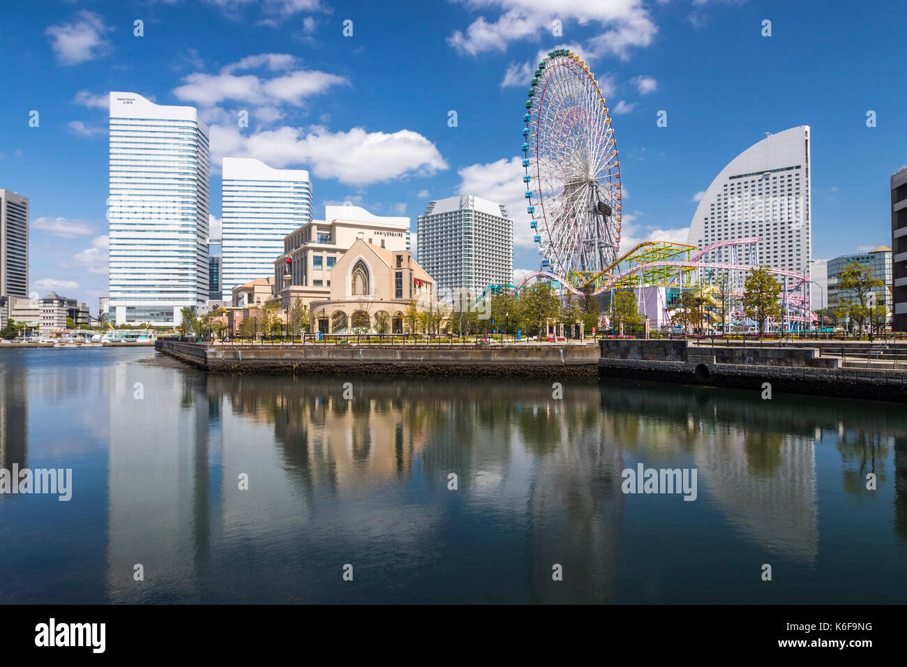 Minato Mirai 21 High Resolution Stock Photography and Images - Alamy