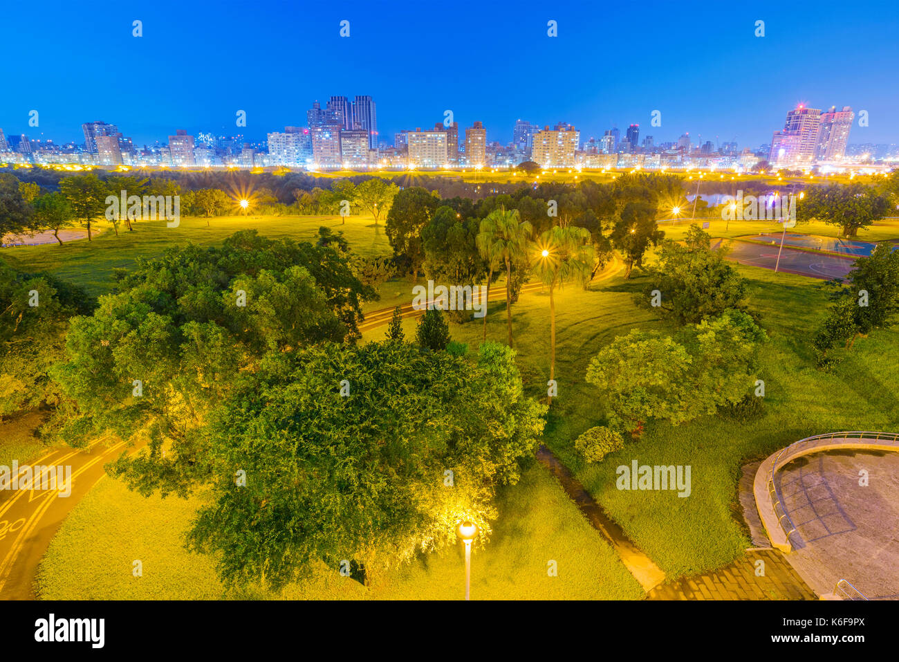 Night view of Guting riverside park in Taipei Stock Photo - Alamy