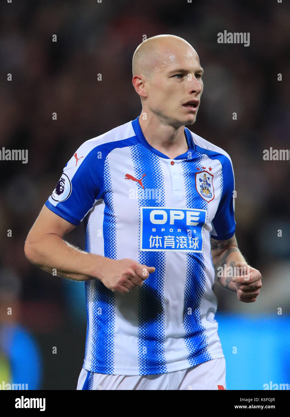 Huddersfield Town's Aaron Mooy Stock Photo - Alamy